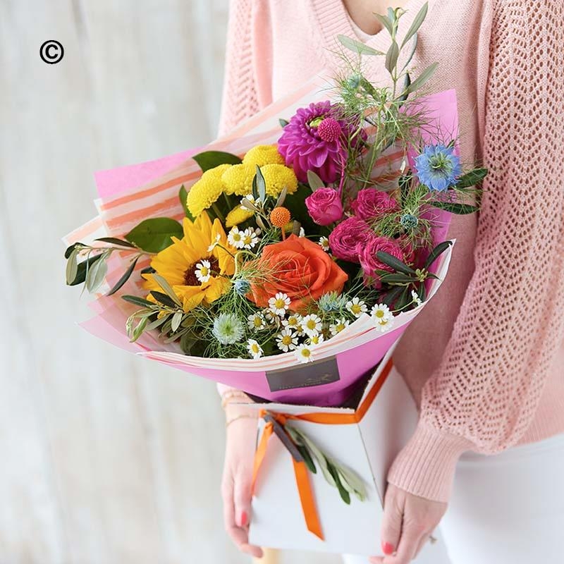 St Mellion Flowers, your florist in Saltash. Same day flower delivery ...